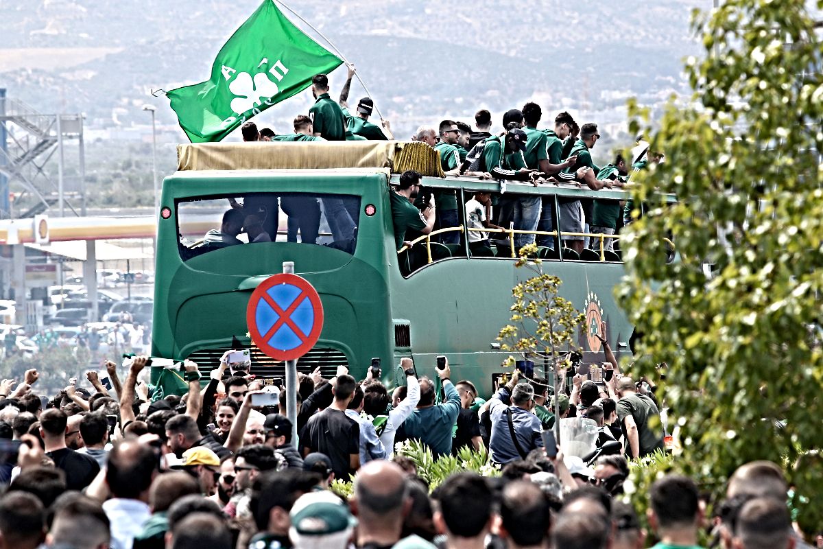 ΛΑΟΘΑΛΑΣΣΑ για τους ΘΡΙΑΜΒΕΥΤΕΣ της Ευρώπης! (vid) - Όλα Πράσινα