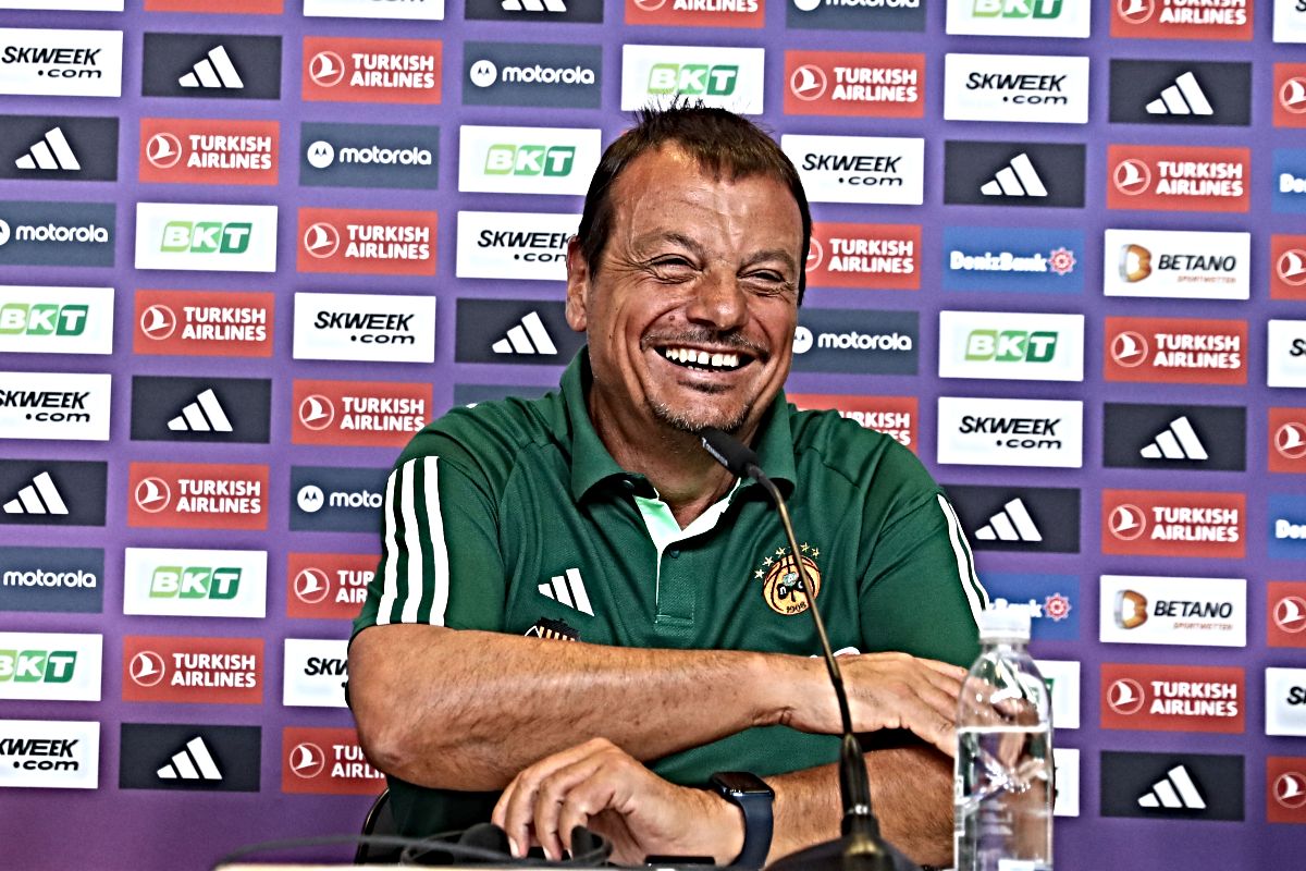 Αταμάν: Τα μηνύματα από οπαδούς της Γαλατά και ο διάλογος με Τούρκο ...