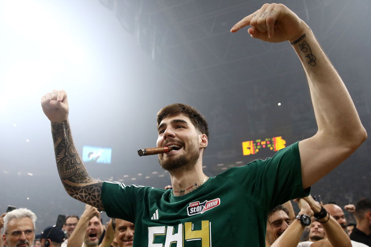 Χουάντσο: Η εμφάνιση με την Εθνική Ισπανίας για τον «πράσινο ...