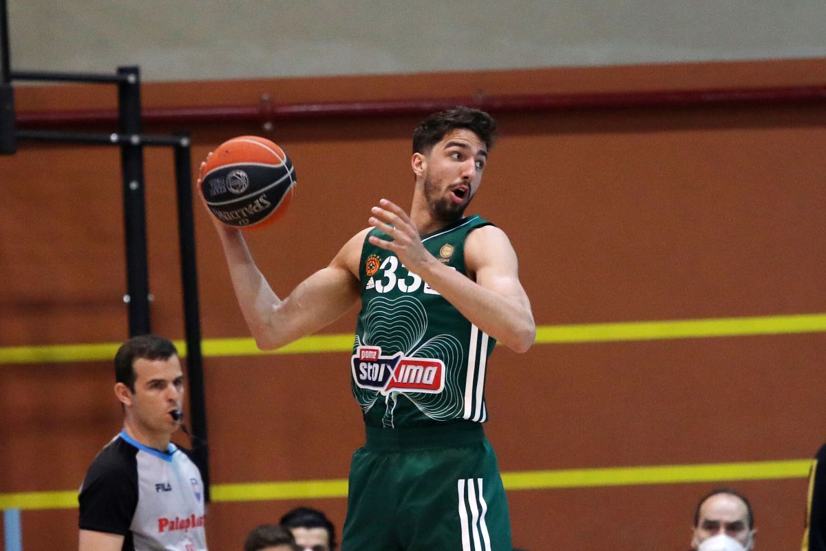 Παναθηναϊκός: Αλλαγή... σχεδίων για Χουγκάζ - Ετοιμάζει βαλίτσες για ...