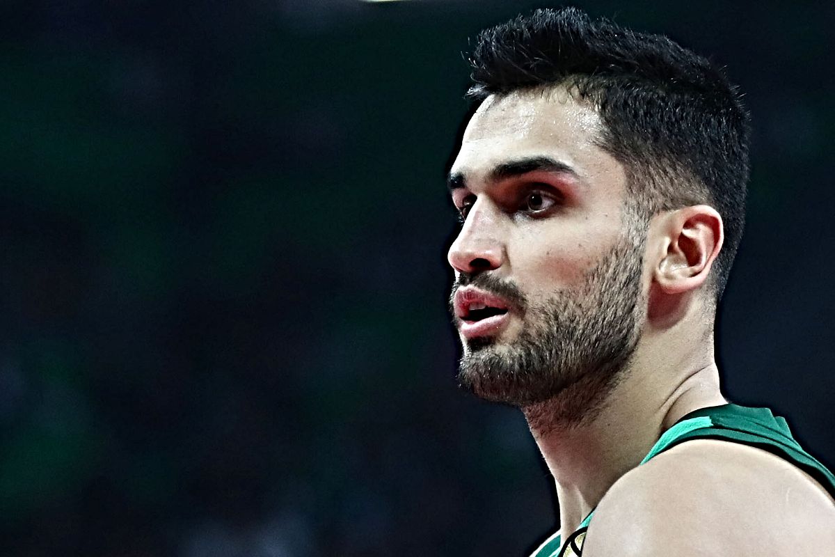 ΑΔΙΑΝΟΗΤΟ airball Γιουρτσεβέν, κάτω από το καλάθι! (vid) - Όλα Πράσινα