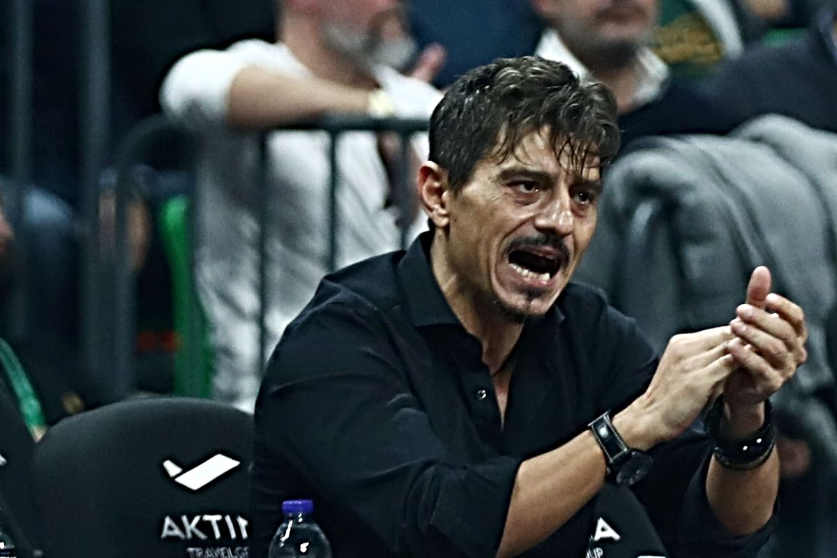 Δημήτρης Γιαννακόπουλος: Πρώτη φορά με... κορωνοϊό - Όλα Πράσινα