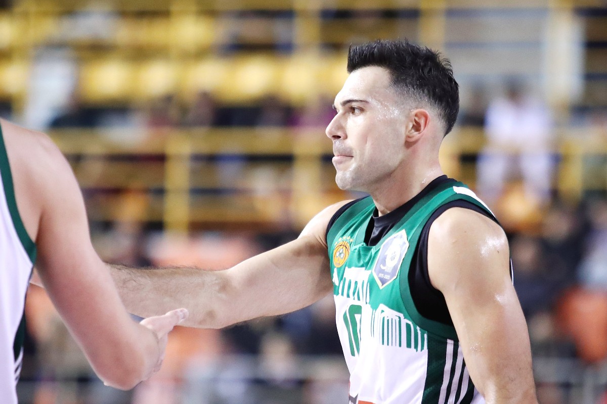 Παναθηναϊκός-Περιστέρι: ΕΠΙΚΗ αντίδραση Σλούκα στη φάση του Ναν! - Όλα ...