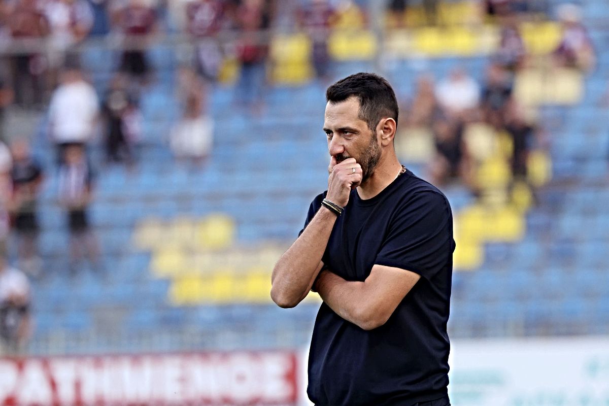 ΝΤΡΟΠΗ: Ο Πετράκης της ΑΕΛ αποκάλεσε τον Παναθηναϊκό «βάζελο»! (vid ...