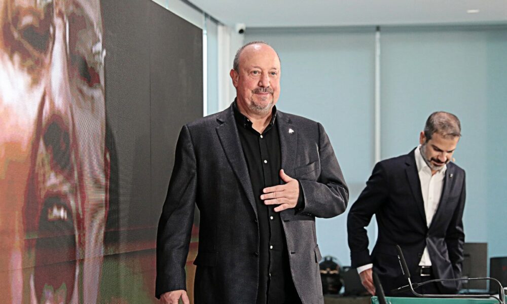 Μπενίτεθ: «Χρειαζόμαστε τον κόσμο για το πρωτάθλημα - Πανάθα μόνο ...